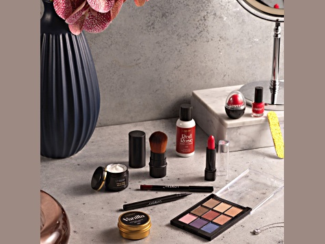 Lovery 12 Days Luxury Beauty Advent Calendar, 22-Pc. Makeup & Skincare ...