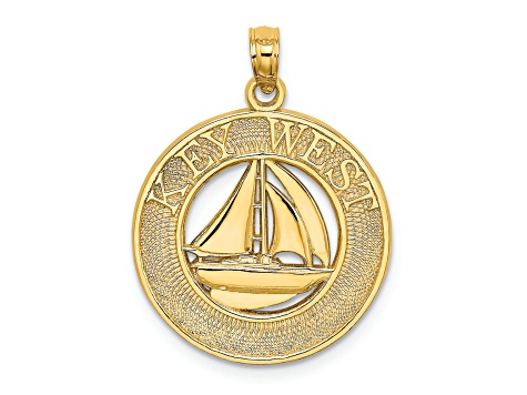 14k Yellow Gold Textured KEY WEST Sailboat Circle Charm - 166B4A | JTV